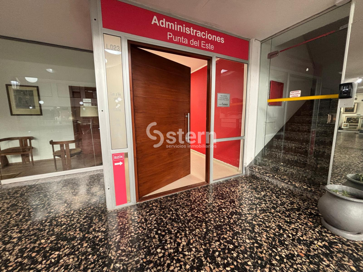 Local Comercial ID.3666 - Local Comercial ideal Estudio, Administración ...