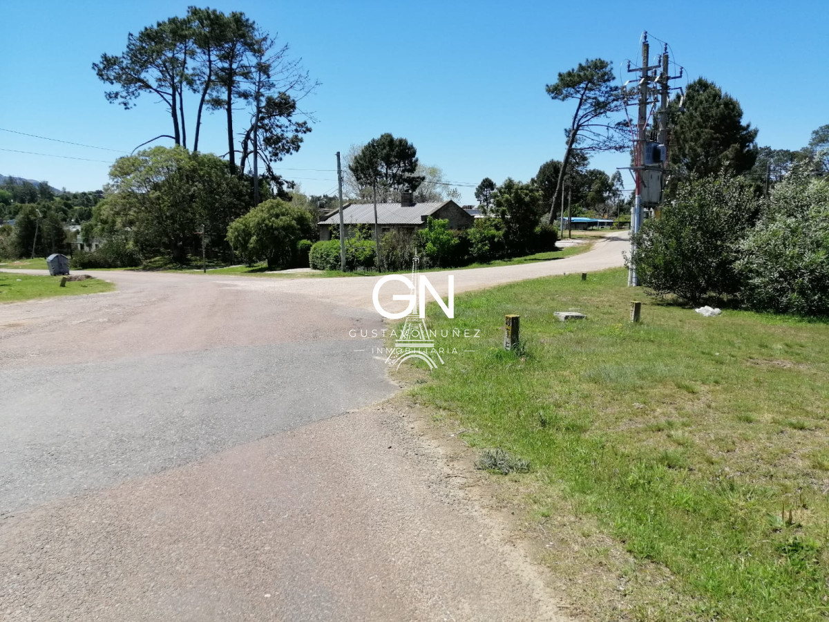Gustavo Nuñez Terreno ID.3423 - Terreno en barrio Country