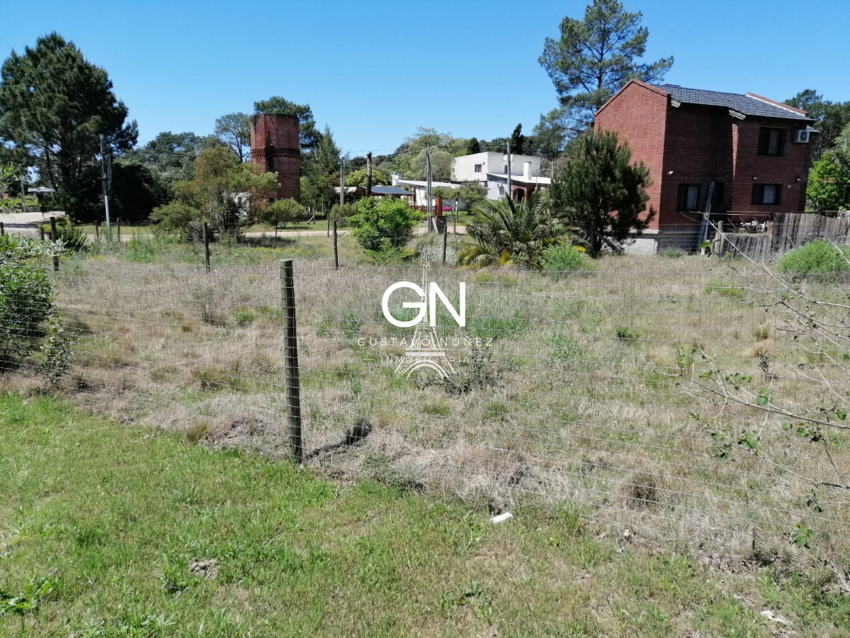 Gustavo Nuñez Terreno ID.3423 - Terreno en barrio Country