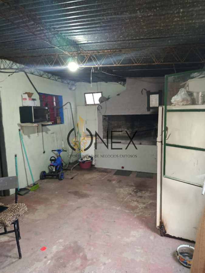 Inmobiliaria Onex Casa ID.3745 - Se Vende Casa de tres dormitorios, 118 ...