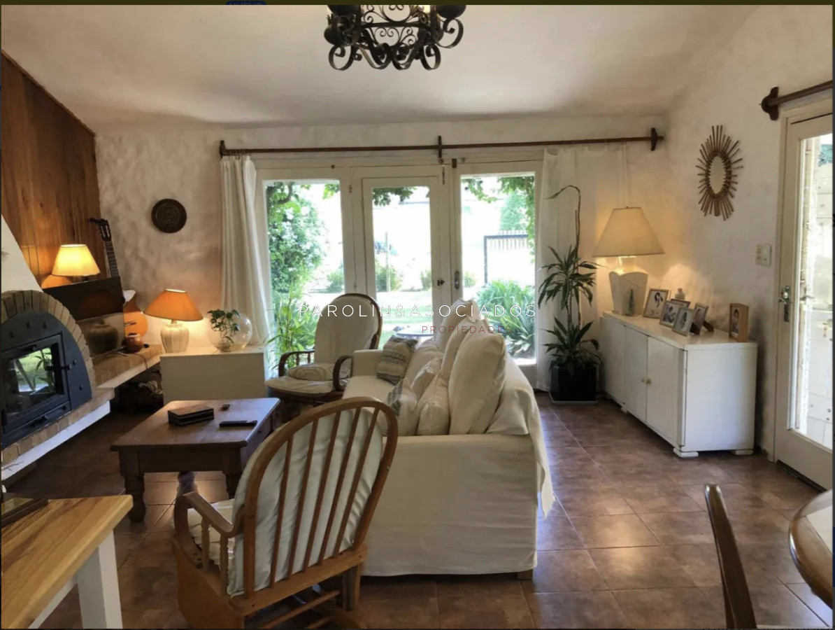 Casa ID.11047 - Muy linda PH en venta