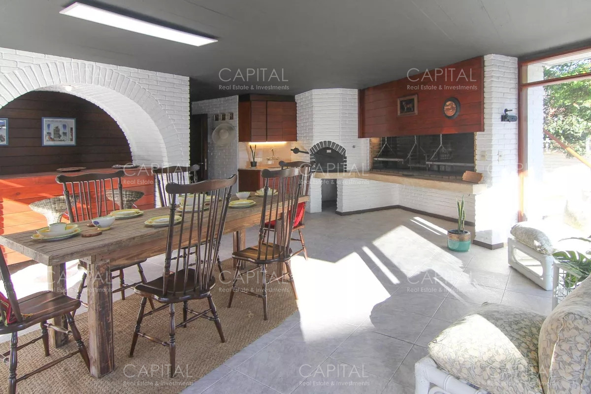 Casa ID.35380 - Casa en venta en Playa Mansa