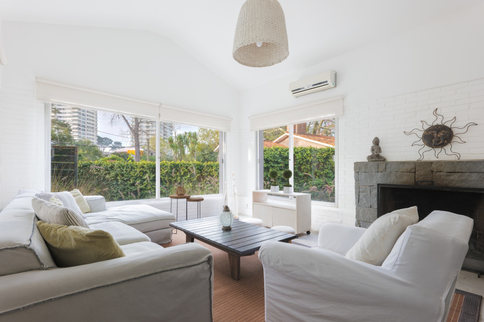 Karen Colombo Propiedades Casa ID.21094474 - Playa Mansa, ideal para ...